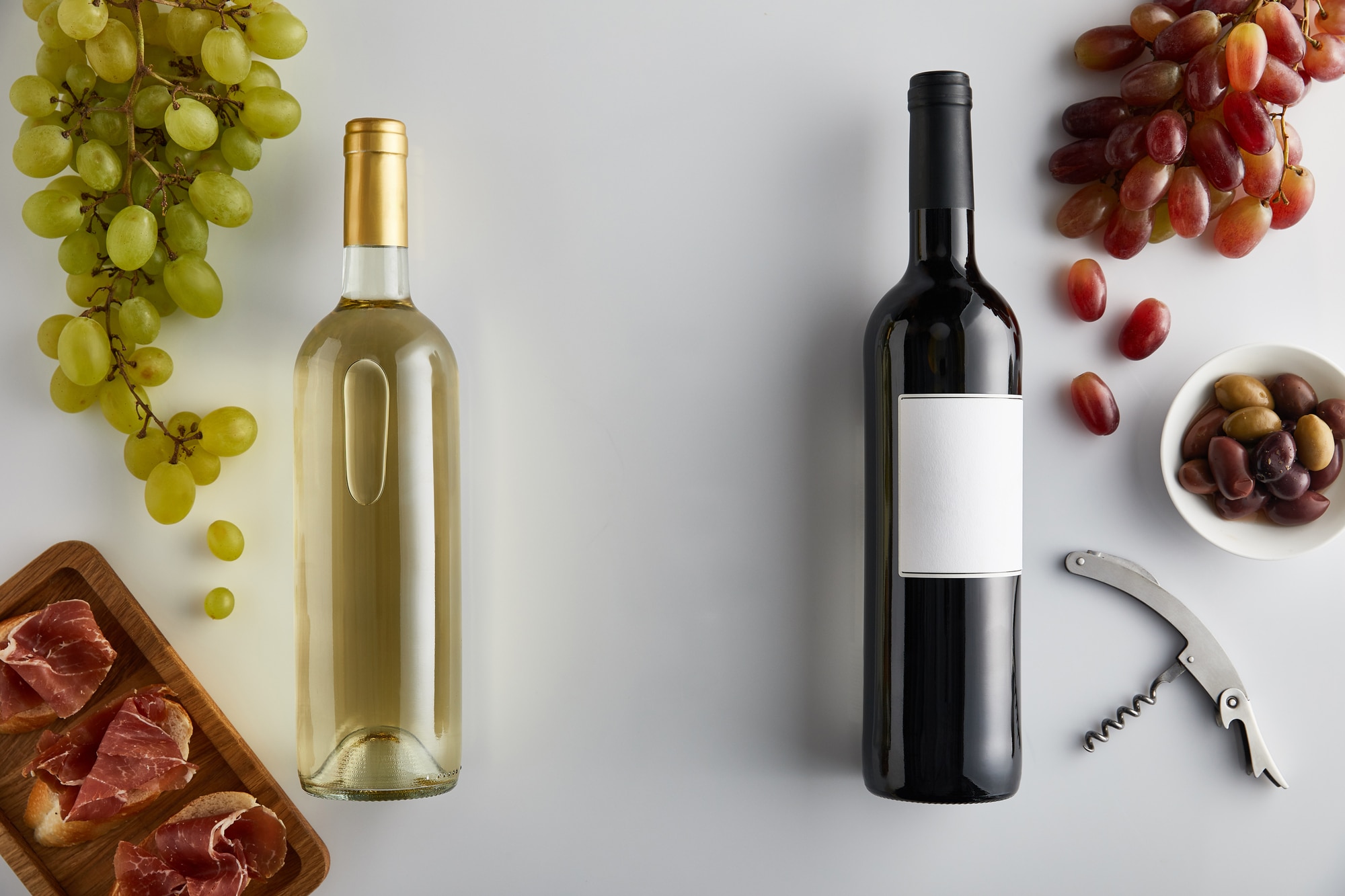 Red vs White Wine: What You Need to Know About Their Flavors