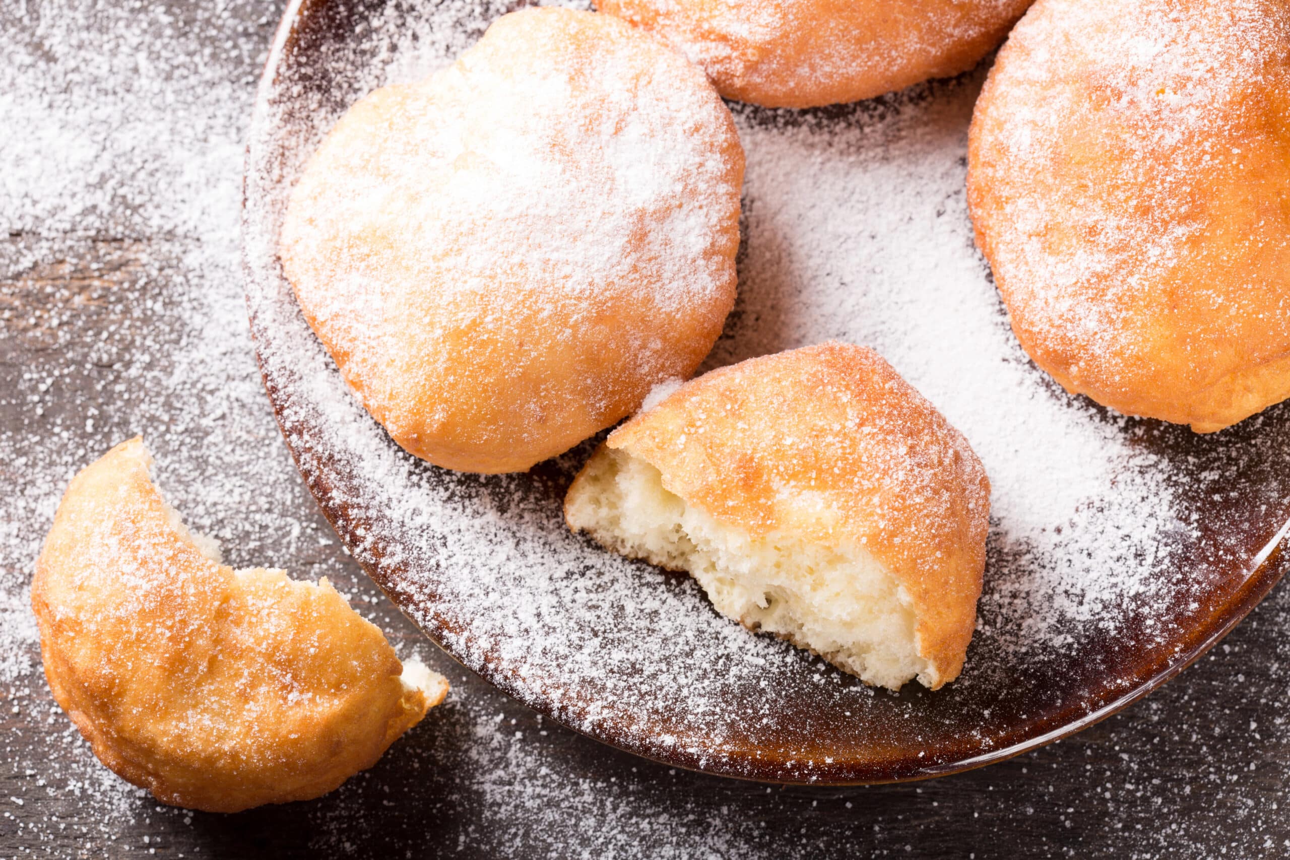 Discover How to Make Light & Fluffy Vanilla Beignets at Home